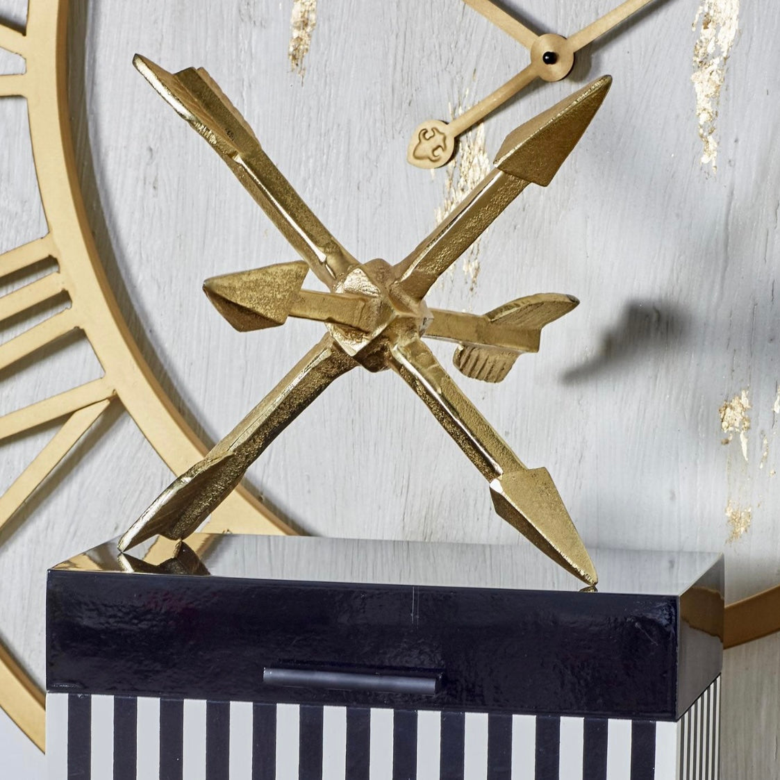 Aluminum Metal Arrow Points – Stool & Deco